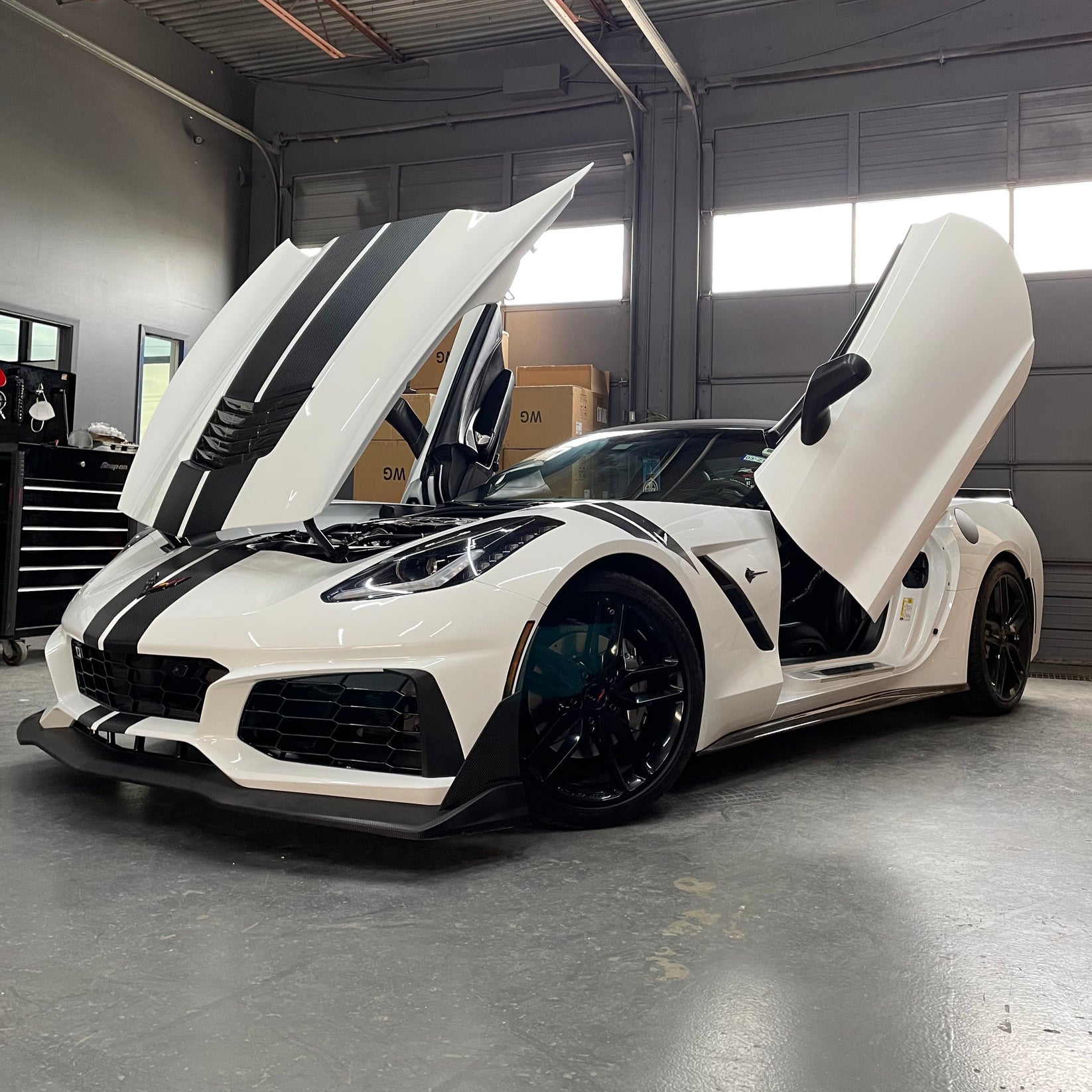 Chevrolet Corvette C7 2014-2019 Vertical Doors Lambo Doors Kit – lambo ...