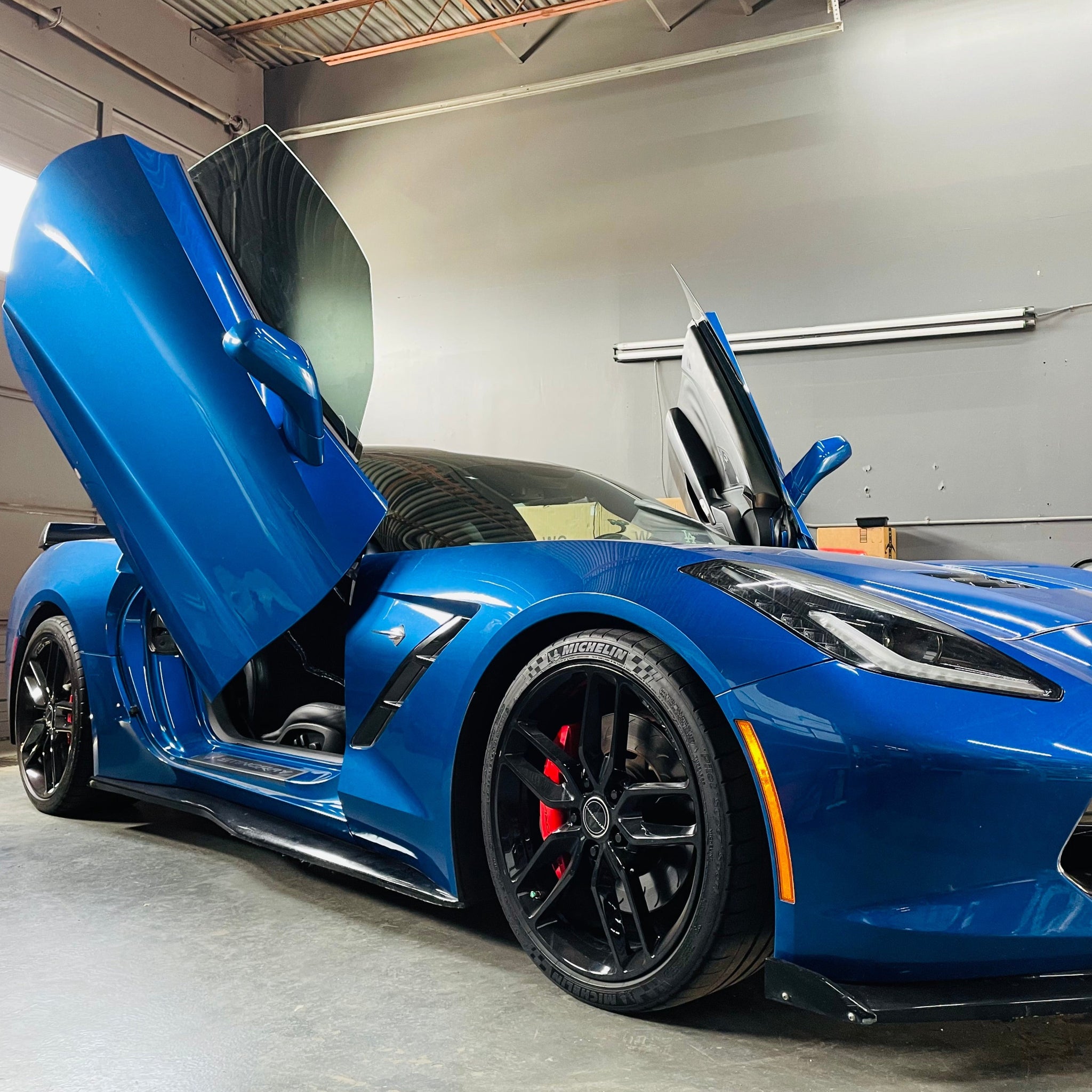 Chevrolet Corvette C7 2014-2019 Vertical Doors – lambo doors direct